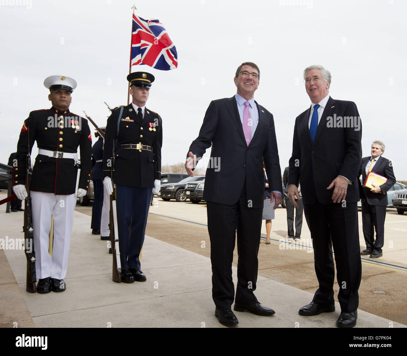Ash Carter, Michael Fallon Stock Photo - Alamy