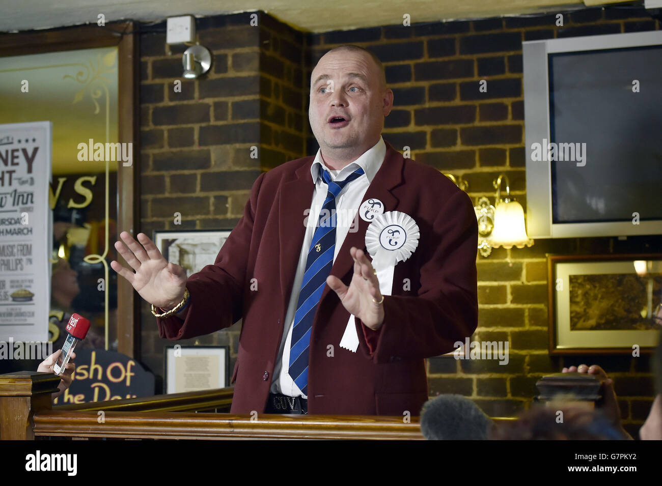 Al Murray, FUKP candidate for South Thanet speaks to constituents and ...