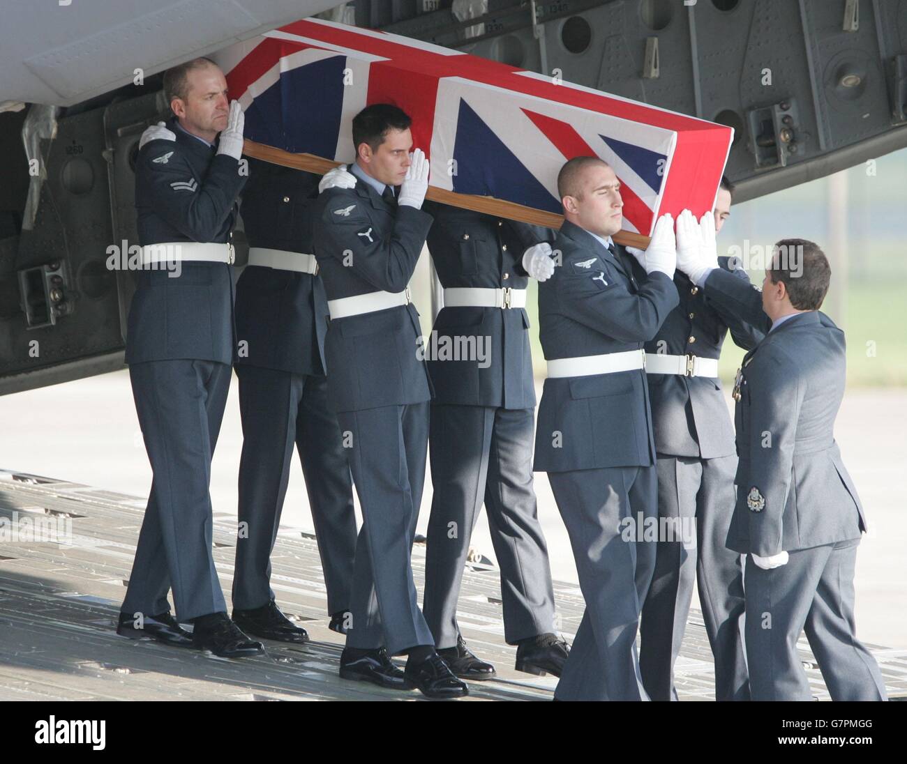 Flight sergeant mark gibson hi-res stock photography and images - Alamy