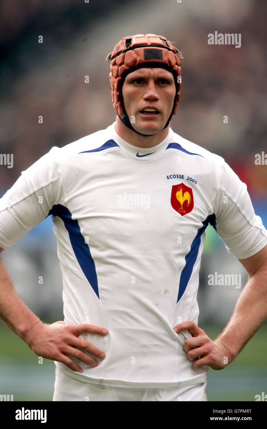 Rugby top half stock scrum cap hi-res stock photography and images - Alamy