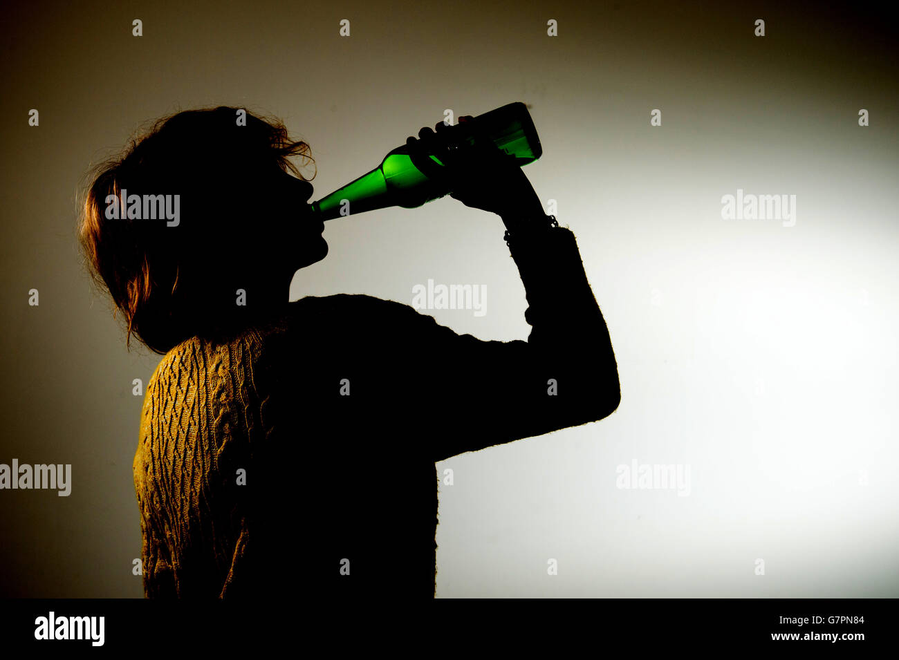 News social alcohol hi-res stock photography and images - Alamy