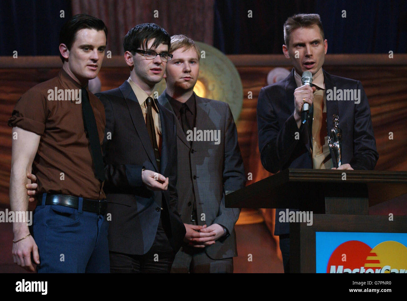 Brits stage award band hi-res stock photography and images - Alamy