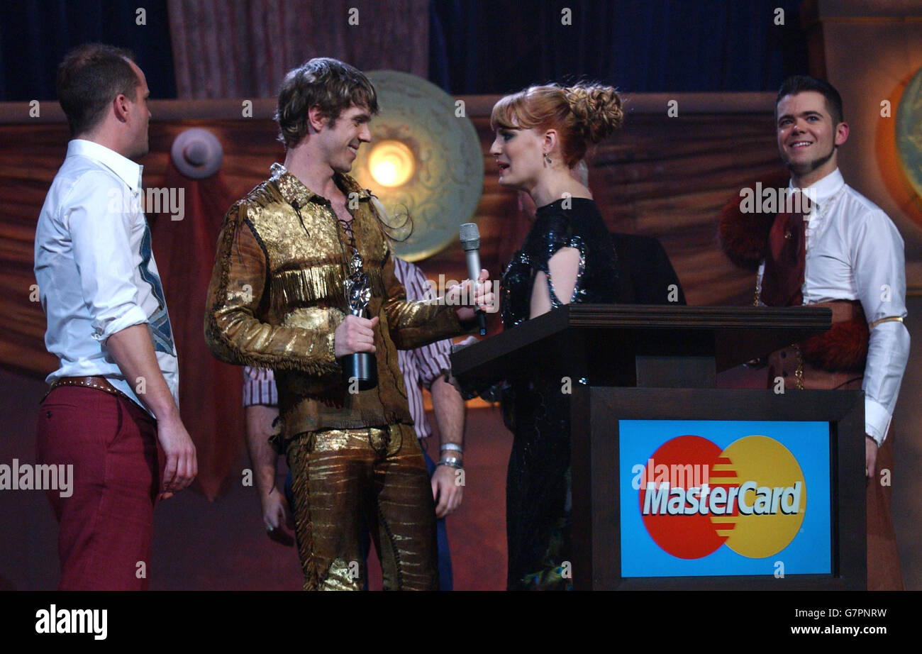 Brit Awards 2005 - Earls Court - On Stage Stock Photo - Alamy