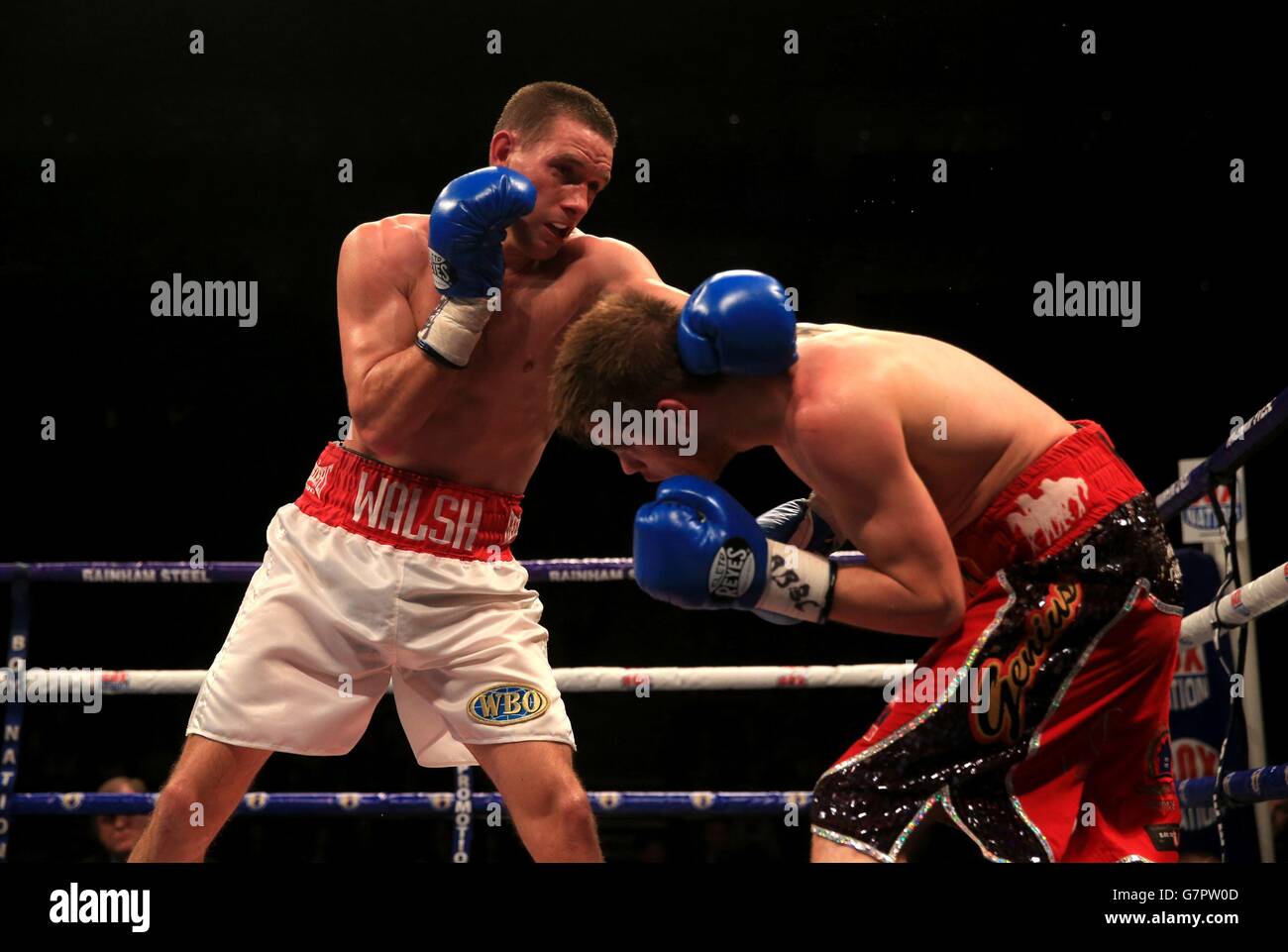 Boxing - The O2 Arena Stock Photo - Alamy