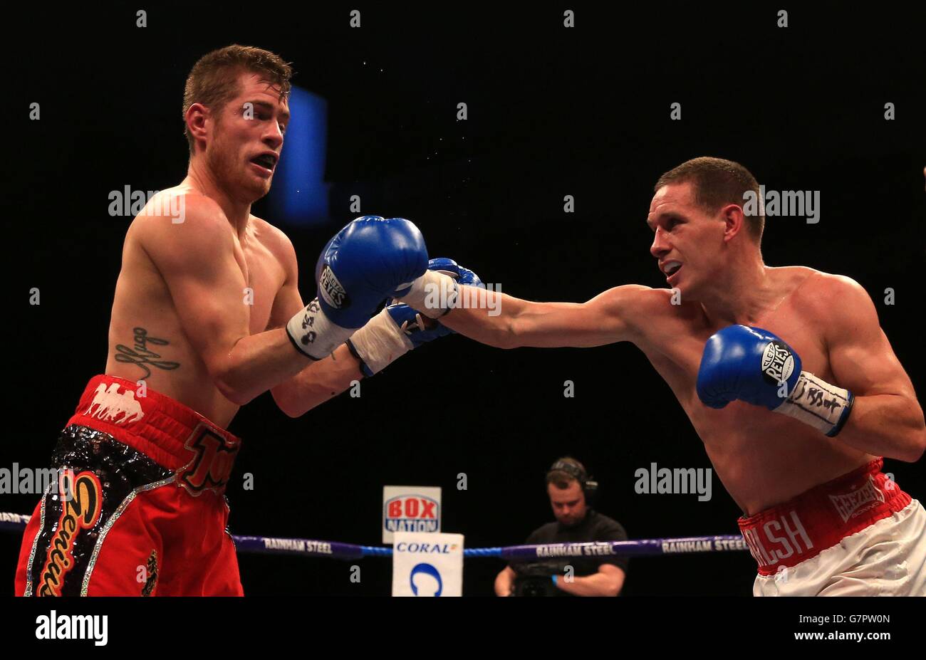Boxing - The O2 Arena Stock Photo - Alamy