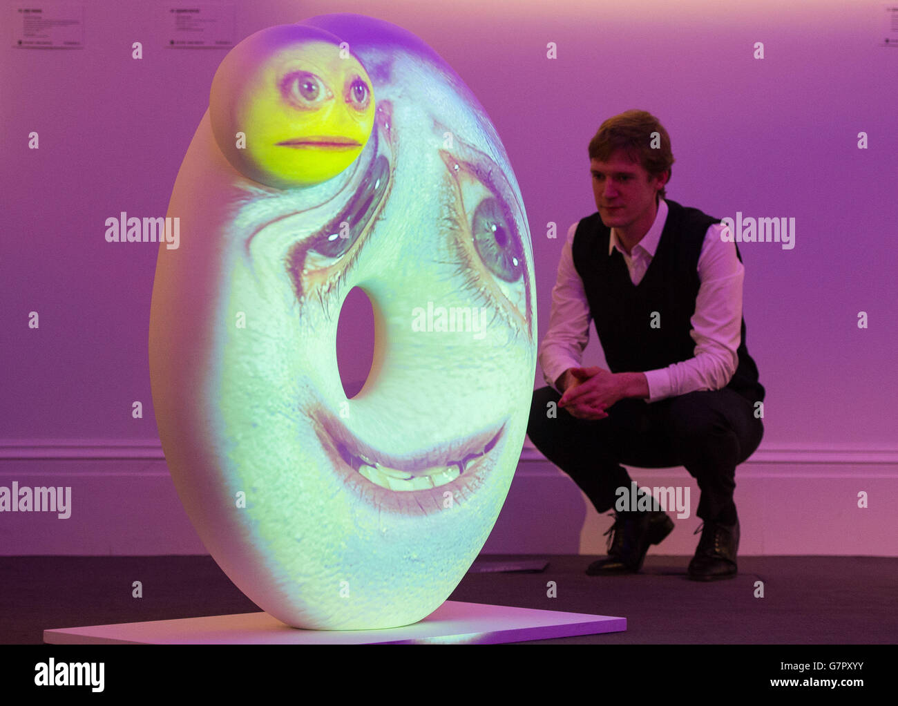 Bear witness of hi-res stock photography and images - Alamy