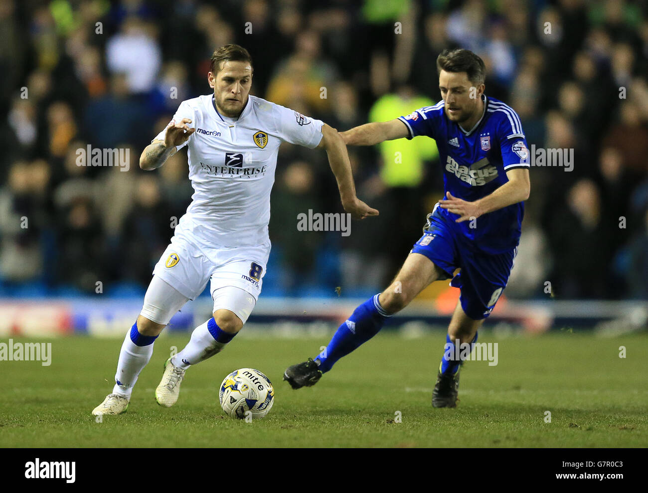 Leeds United's Billy Sharp (left) and Ipswich Town's Cole Skuse battle ...