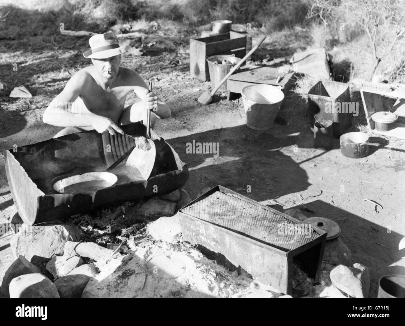 Britains first atomic weapon explosion hi-res stock photography and ...
