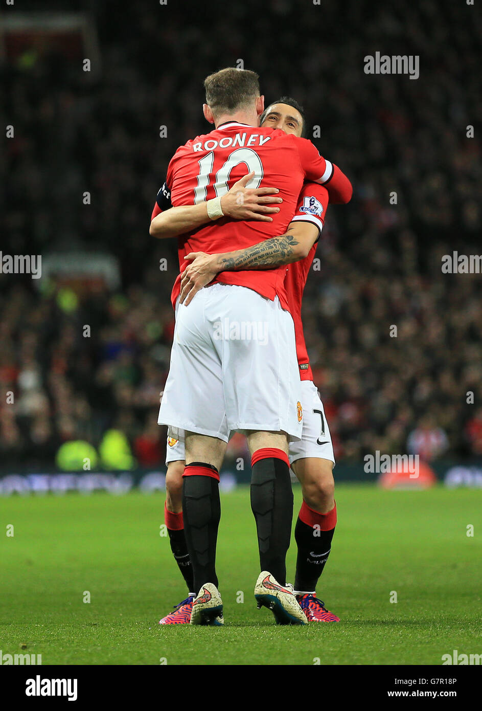 Manchester United's Angel Di Maria and Wayne Rooney celebrate Wayne ... Manchester United's Angel Di Maria and Wayne Rooney celebrate Wayne ...