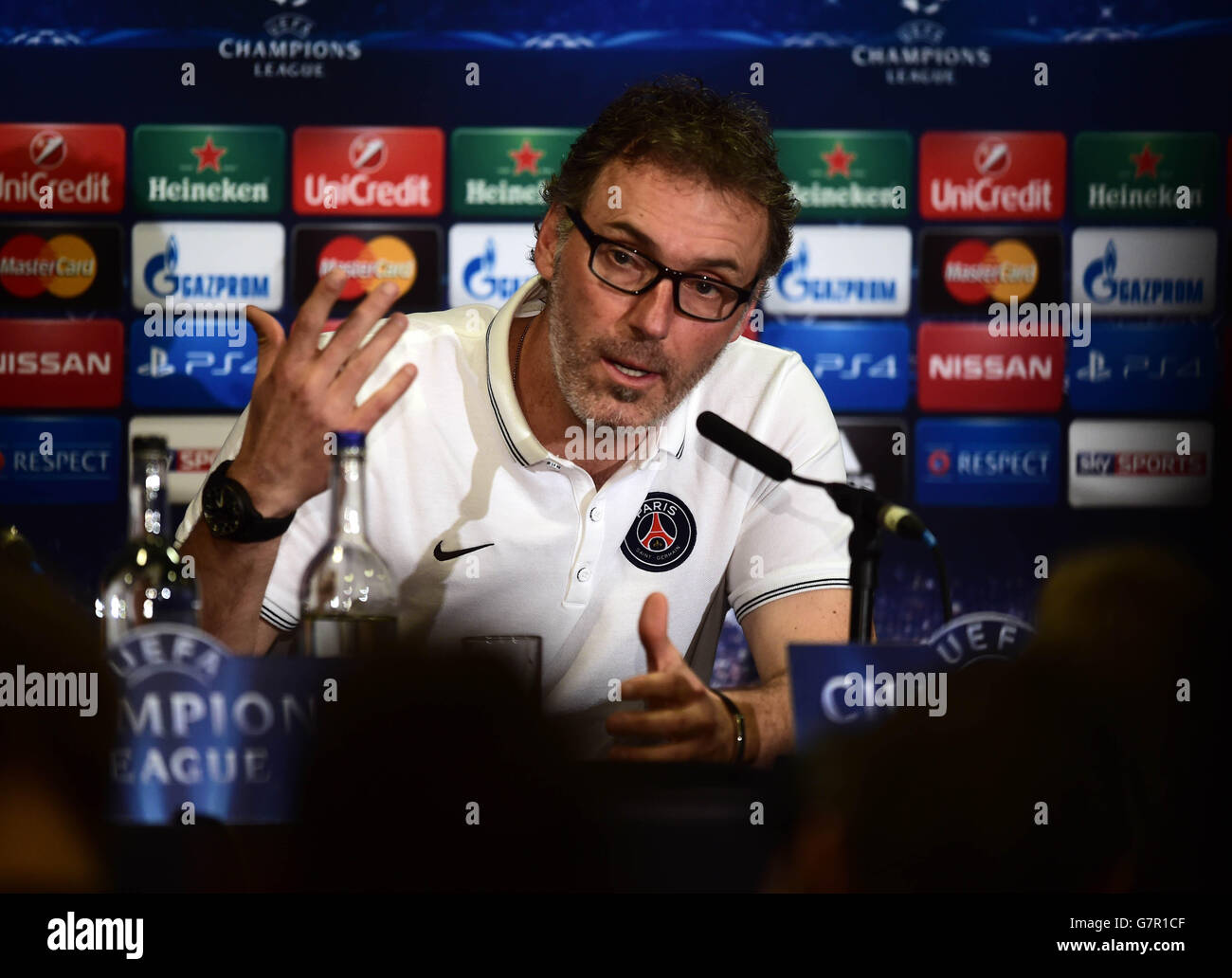 Paris saint germains coach laurent blanc press conference stamford ...