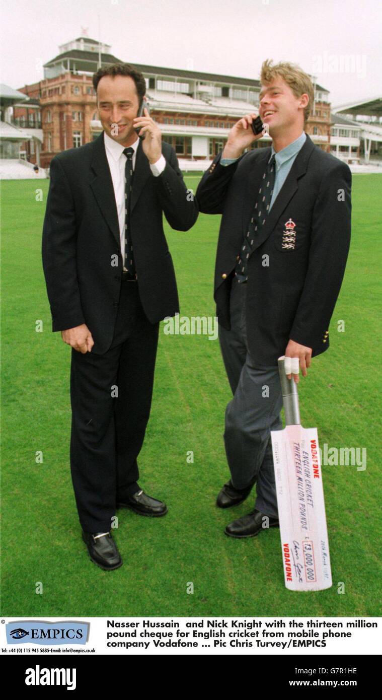 Million Pound Cheque High Resolution Stock Photography and Images - Alamy