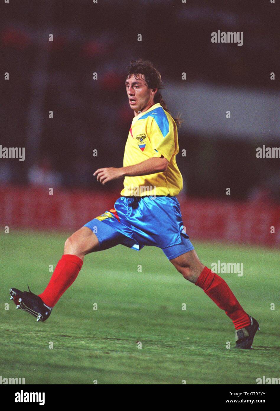 SOCCER. ALEX AGUINAGA, ECUADOR Stock Photo - Alamy