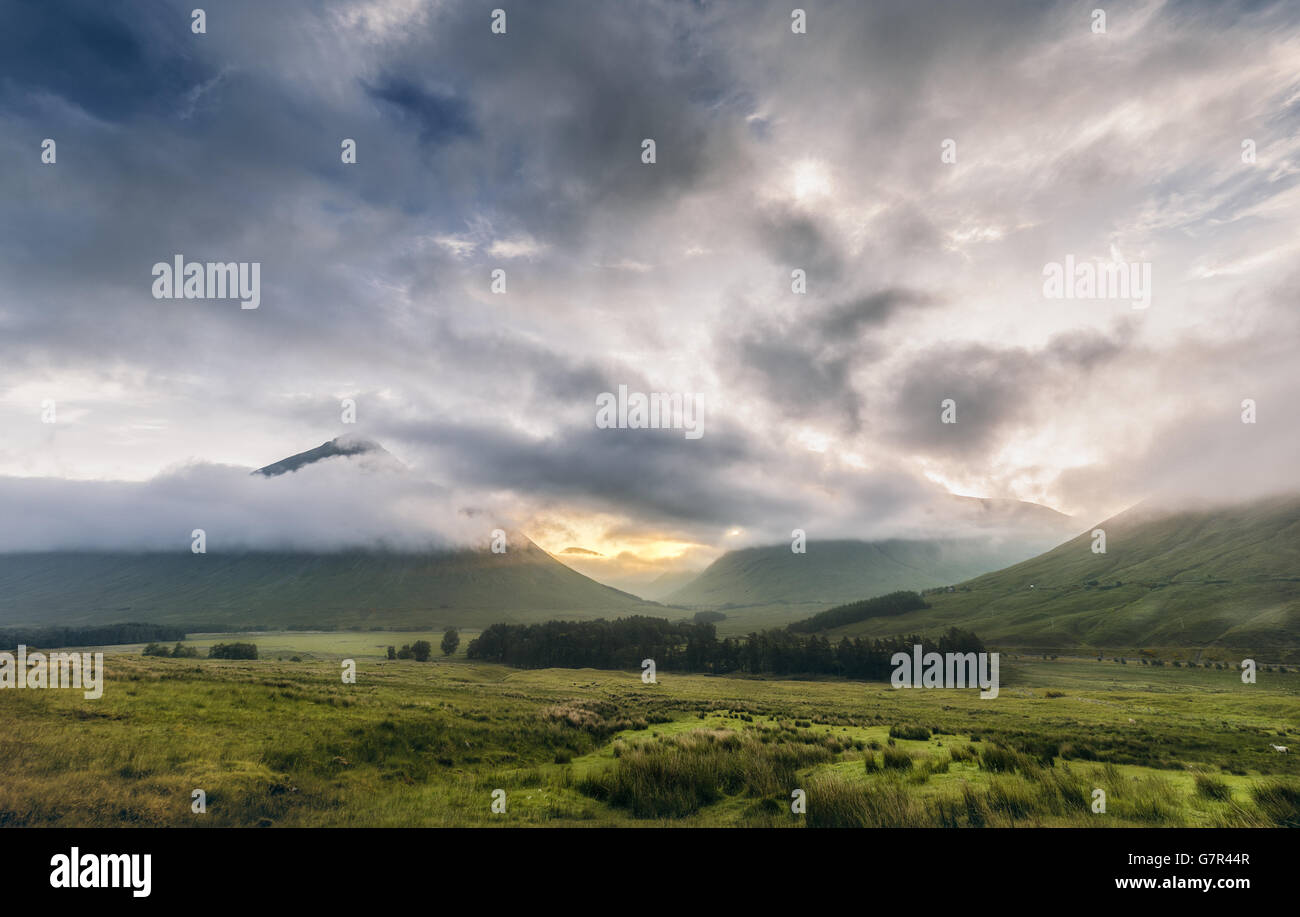 Visit the highlands hi-res stock photography and images - Alamy