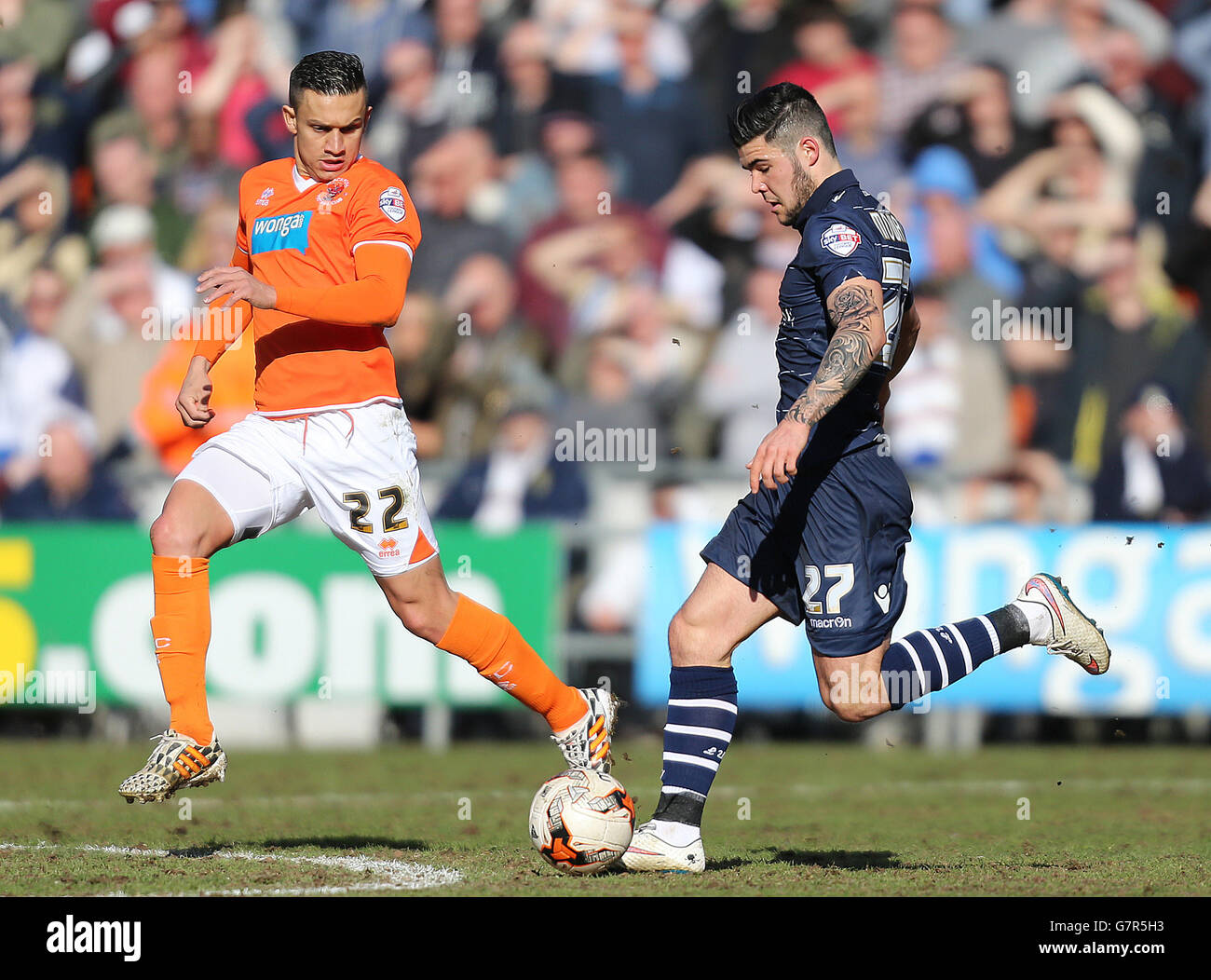 Leeds uniteds and blackpools hi-res stock photography and images - Alamy