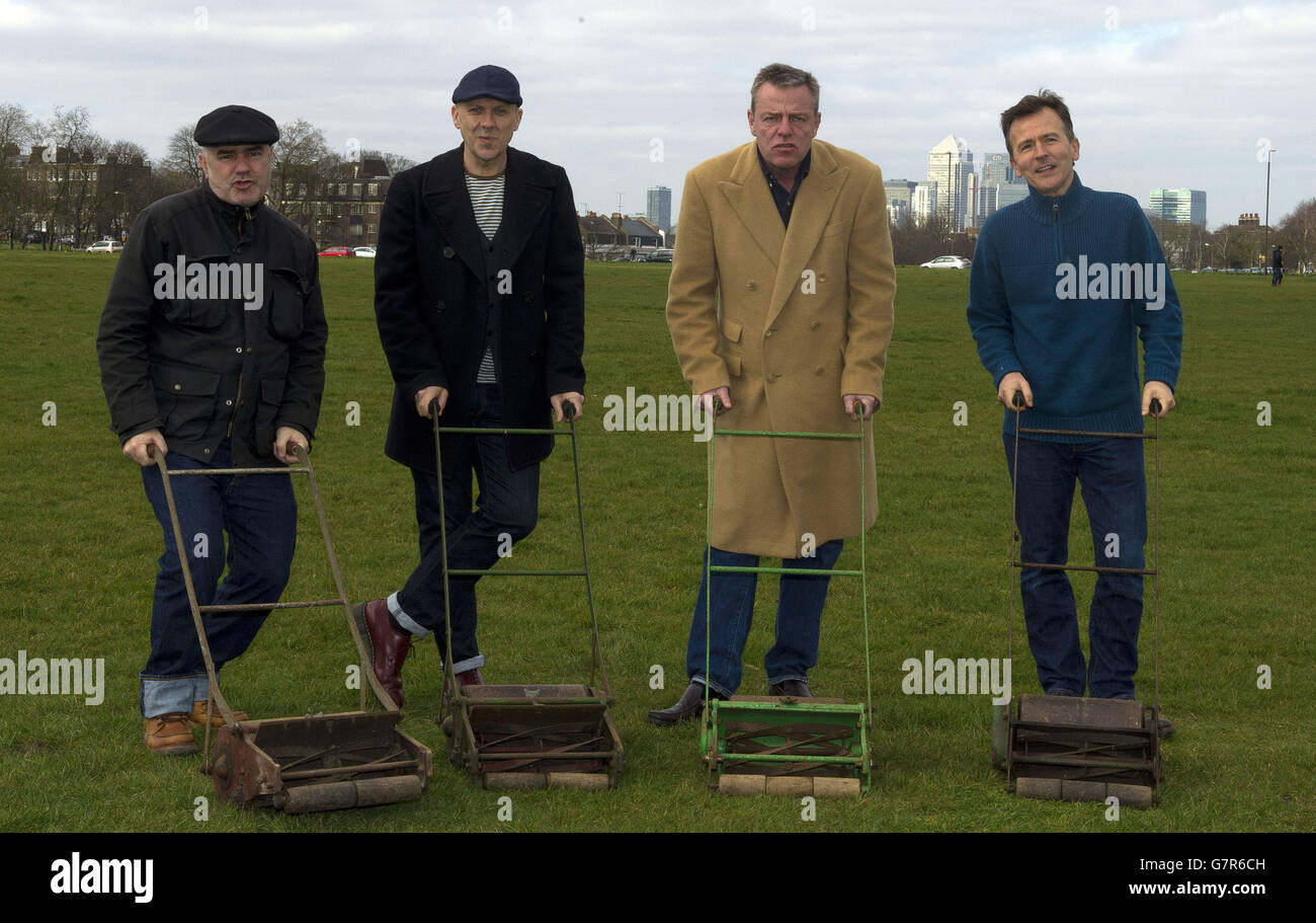 (Left - right) Chris Foreman, Mark Bedford, Graham "Suggs" McPherson ...