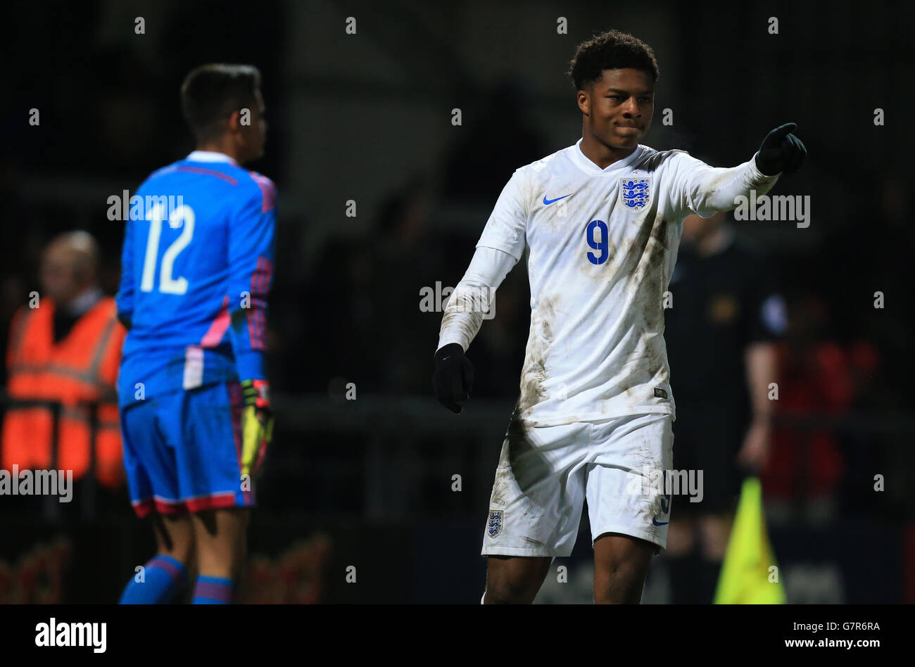 Chuba akpom england international hi-res stock photography and images ...