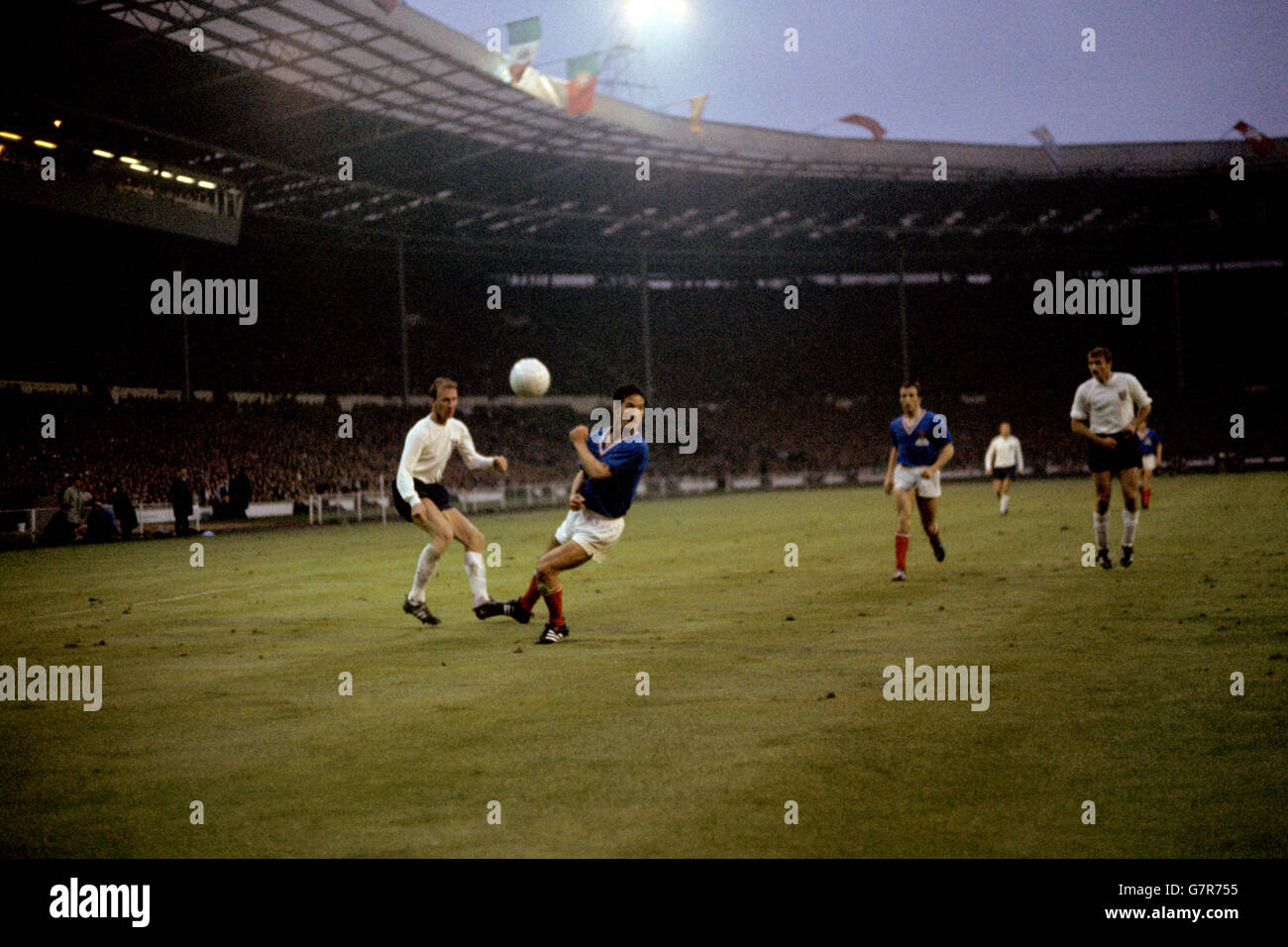 Soccer - FIFA World Cup England 1966 - Group One - England v France ...