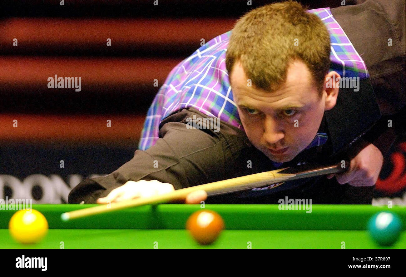 Snooker - The Masters 2005 - Second Round - Mark Williams v Alan ...
