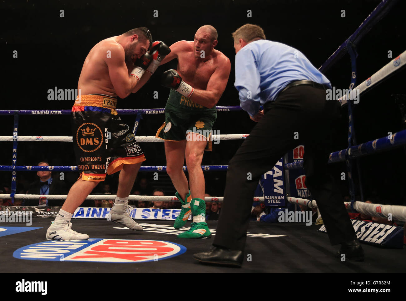 Boxing - The O2 Arena Stock Photo - Alamy