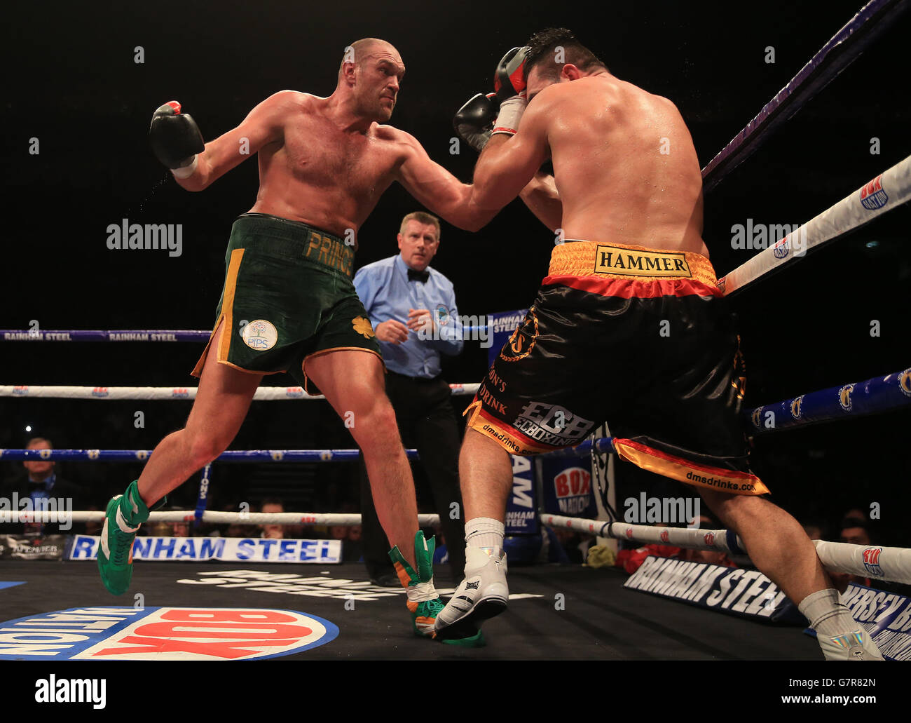 Boxing - The O2 Arena Stock Photo - Alamy