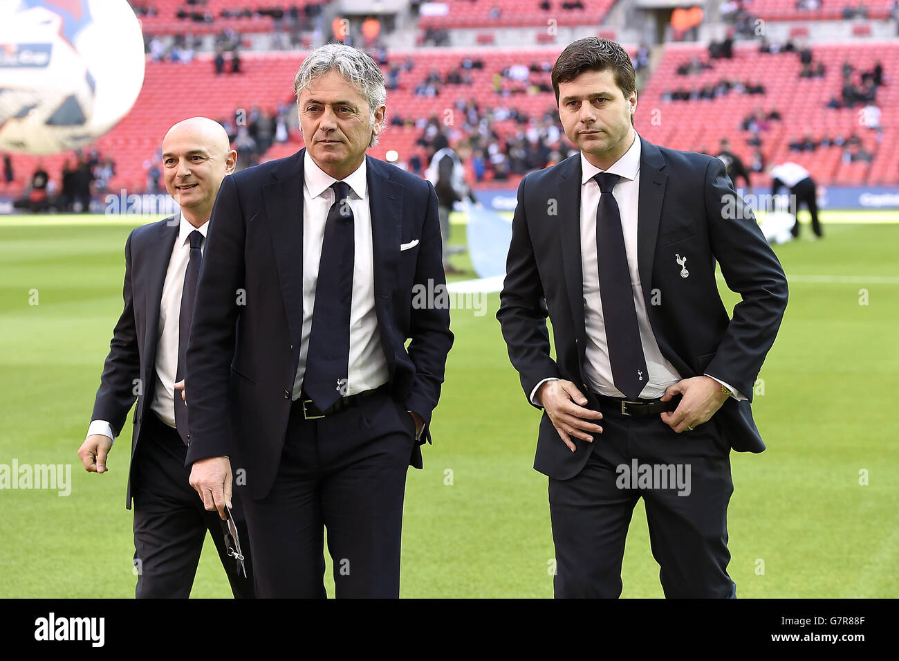 Tottenham hotspur chairman daniel levy left hi-res stock photography ...