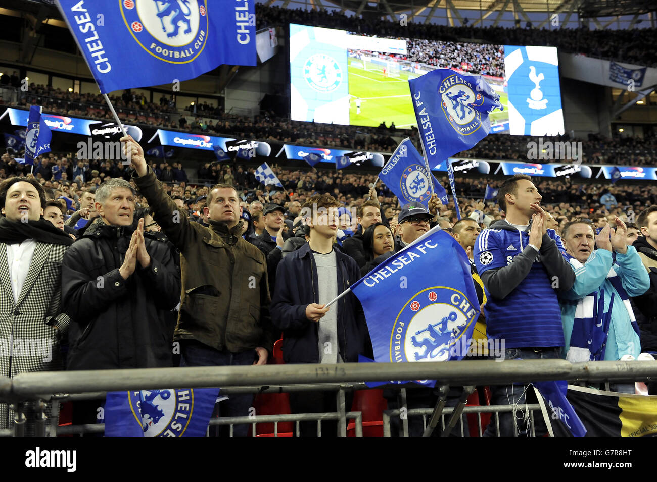 Soccer chelsea crowd fans spectators gv general view hi-res stock ...