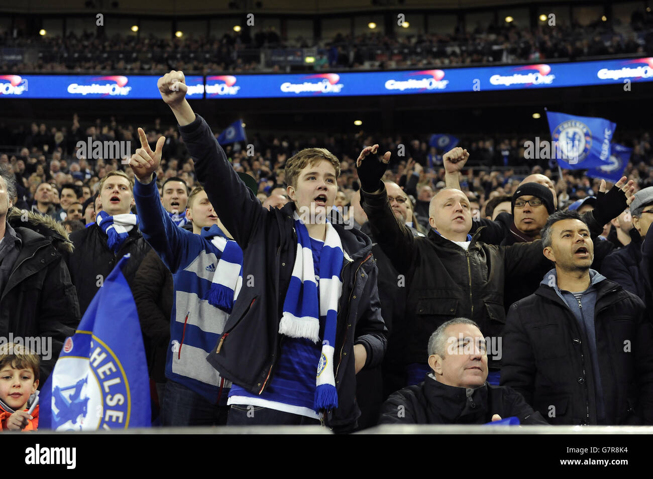 Crowd fans ampics hi-res stock photography and images - Alamy