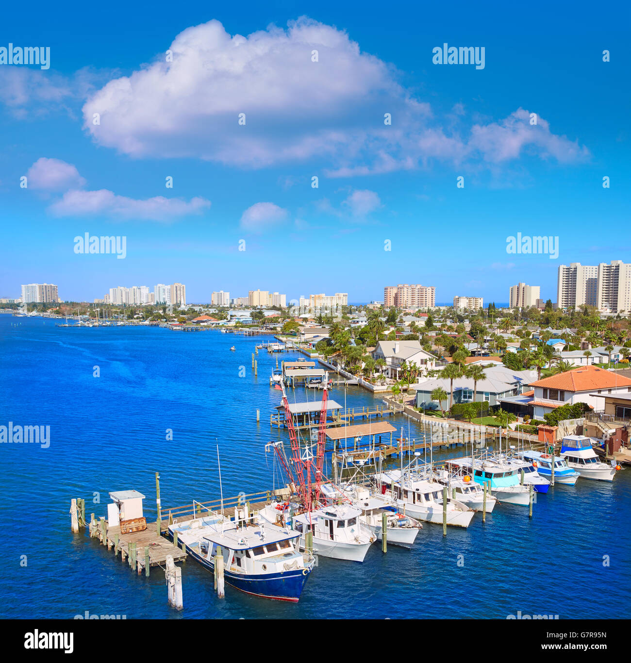 Florida daytona beach boats hi-res stock photography and images - Alamy