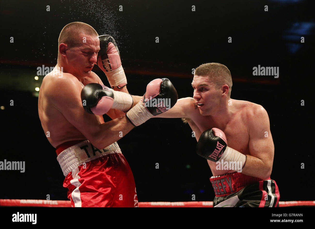 Boxing - Liverpool Echo Arena Stock Photo - Alamy