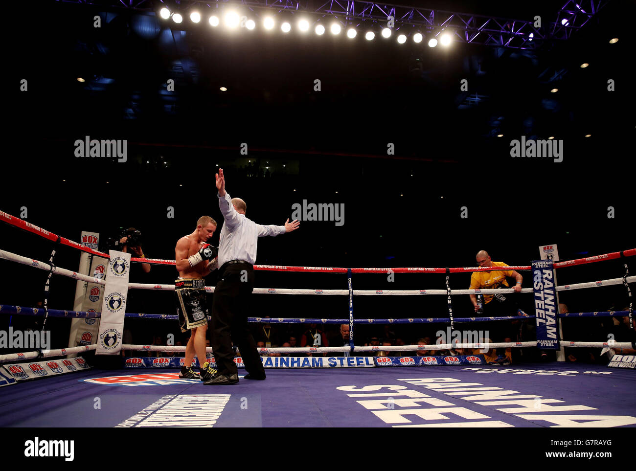 Boxing - Liverpool Echo Arena Stock Photo - Alamy