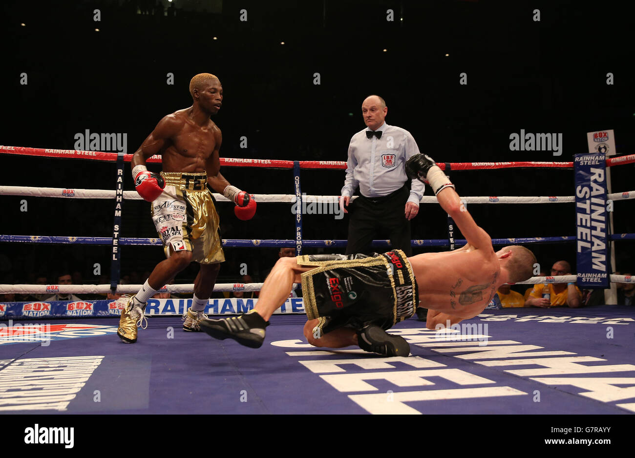 Boxing - Liverpool Echo Arena Stock Photo - Alamy