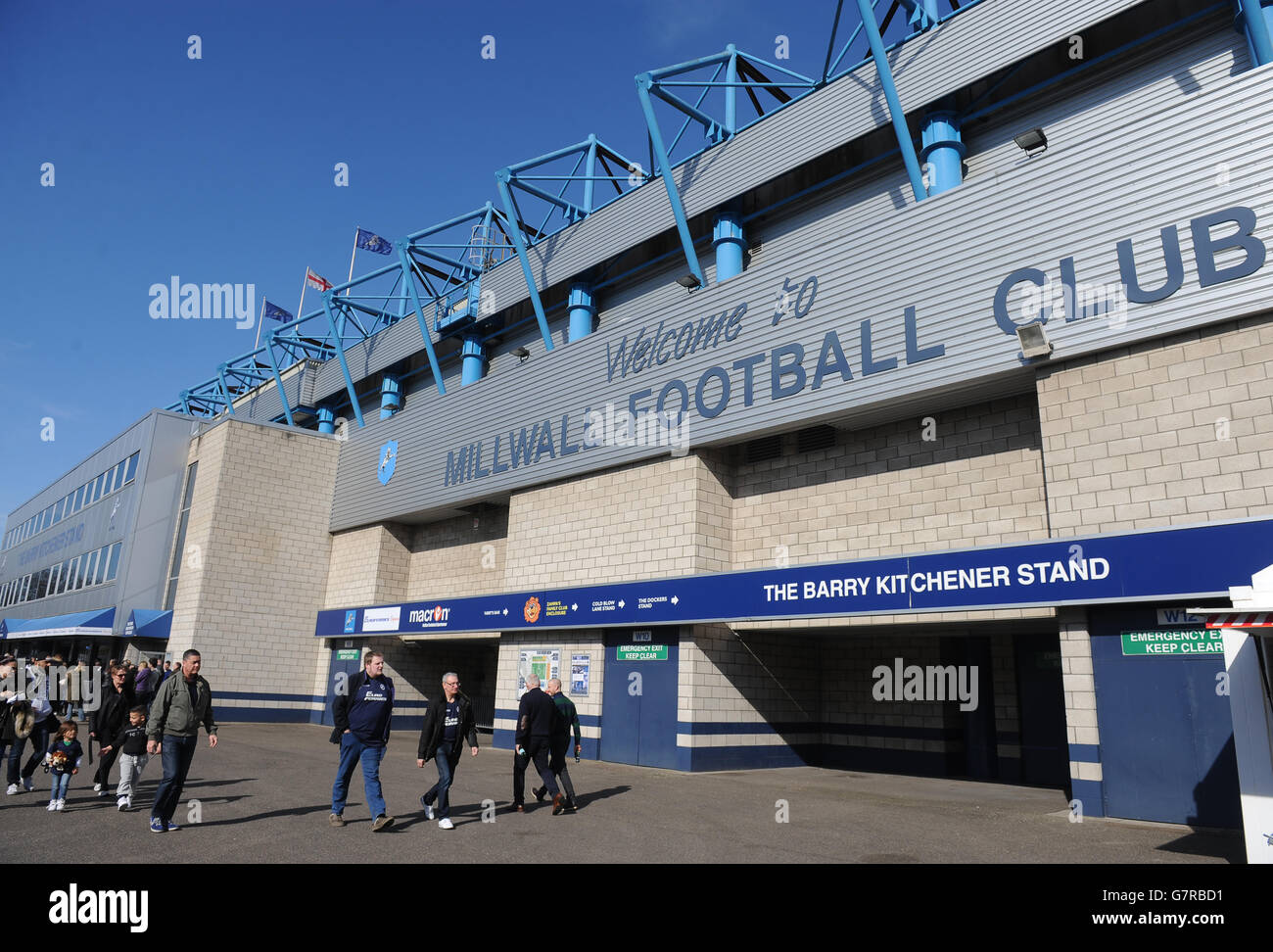 General view barry kitchener stand hi-res stock photography and images ...