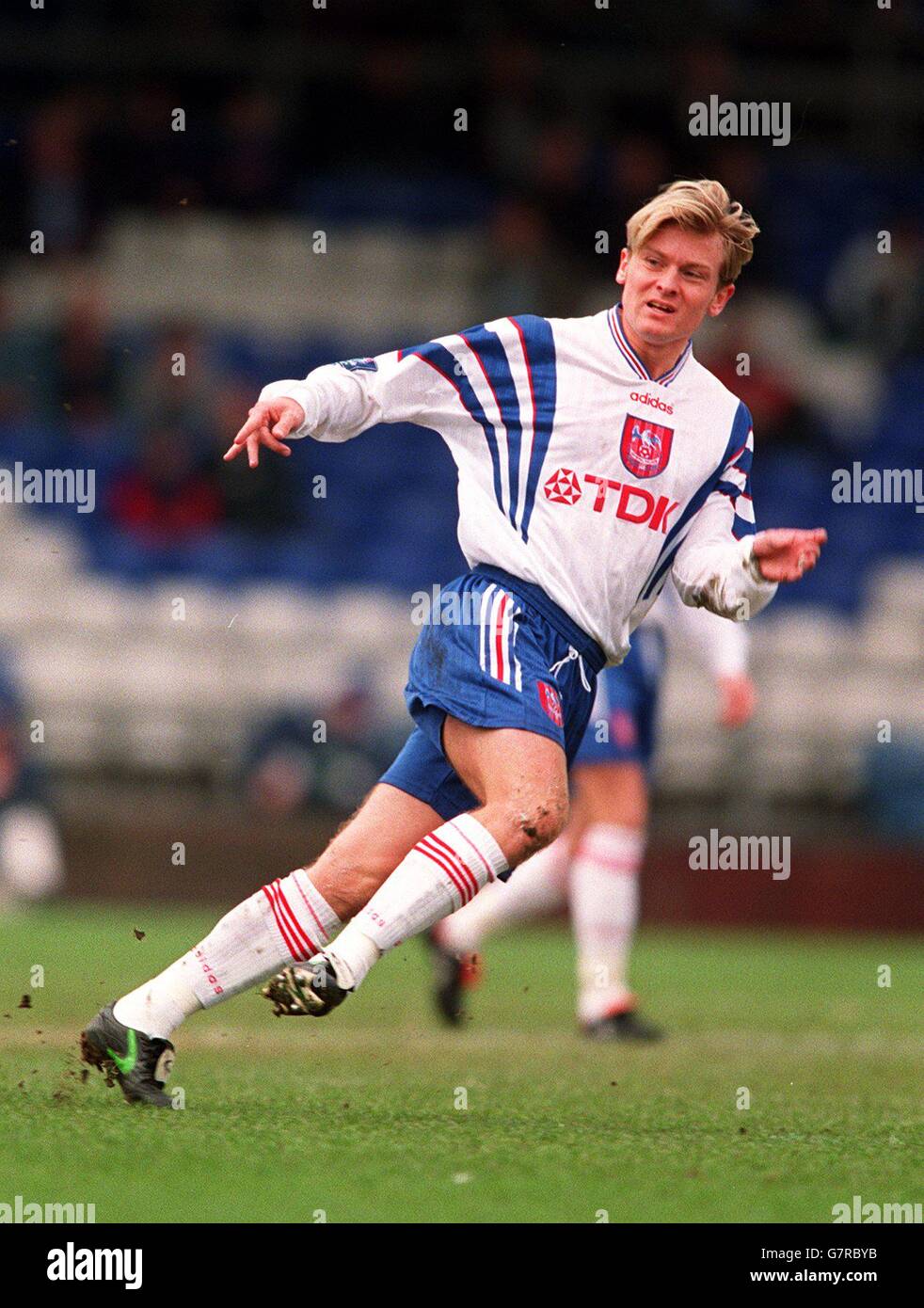 Soccer - Nationwide Division One - Oldham Athletic v Crystal Palace ...