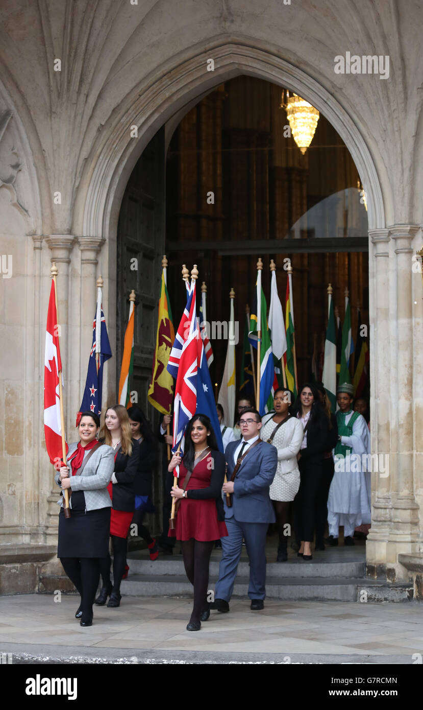 London following the commonwealth observance at westminster abbey hi ...
