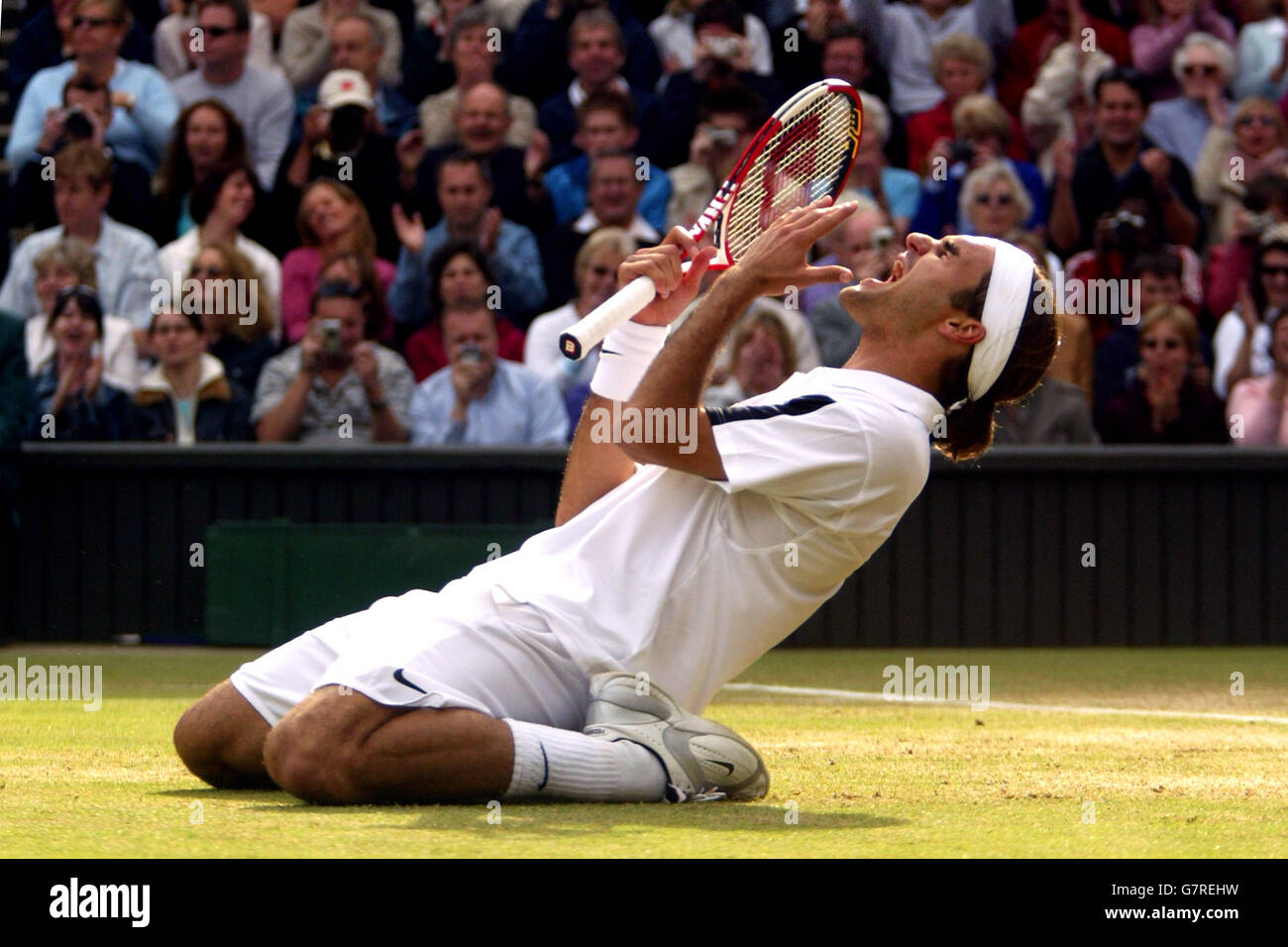 2004 roger federer hi-res stock photography and images - Alamy
