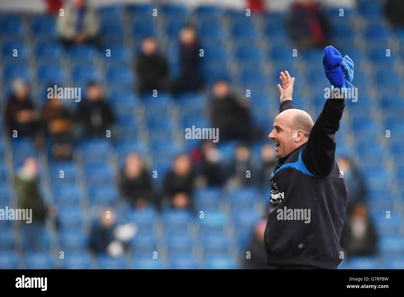 Chesterfield's Paul Cook celebrates the equalising goal Stock Photo - Alamy