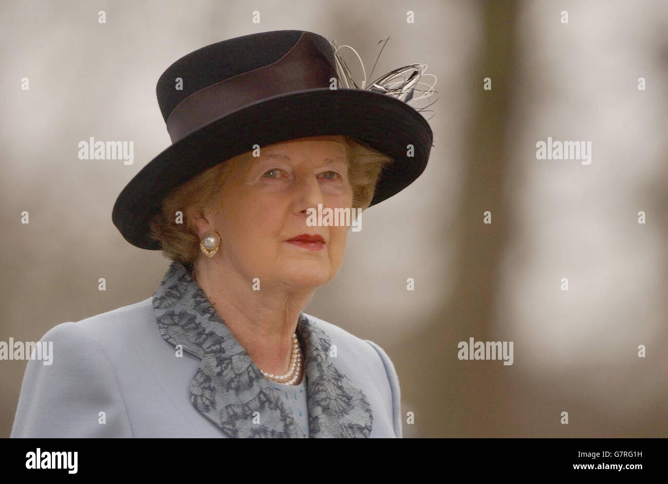 Smiling head shot head and shoulders hli newsa3 thatcherobit ...