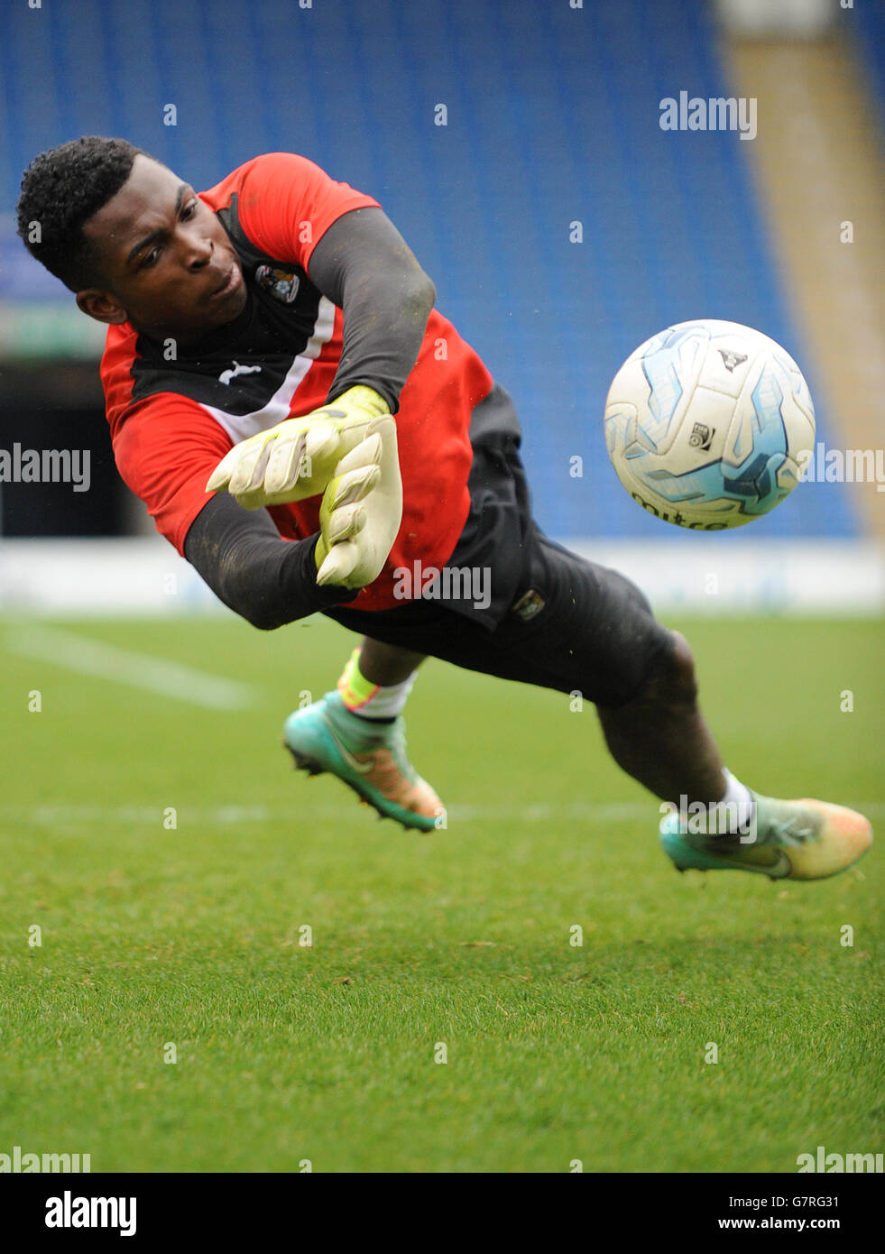 Soccer - Sky Bet League One - Chesterfield v Coventry City - Proact ...