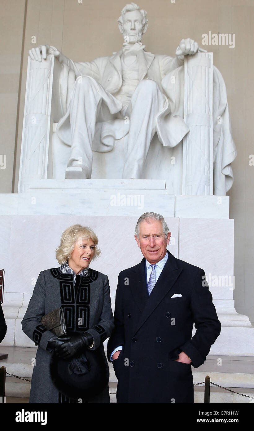 The Duchess of Cornwall and Prince of Wales visit the Lincoln Memorial ...