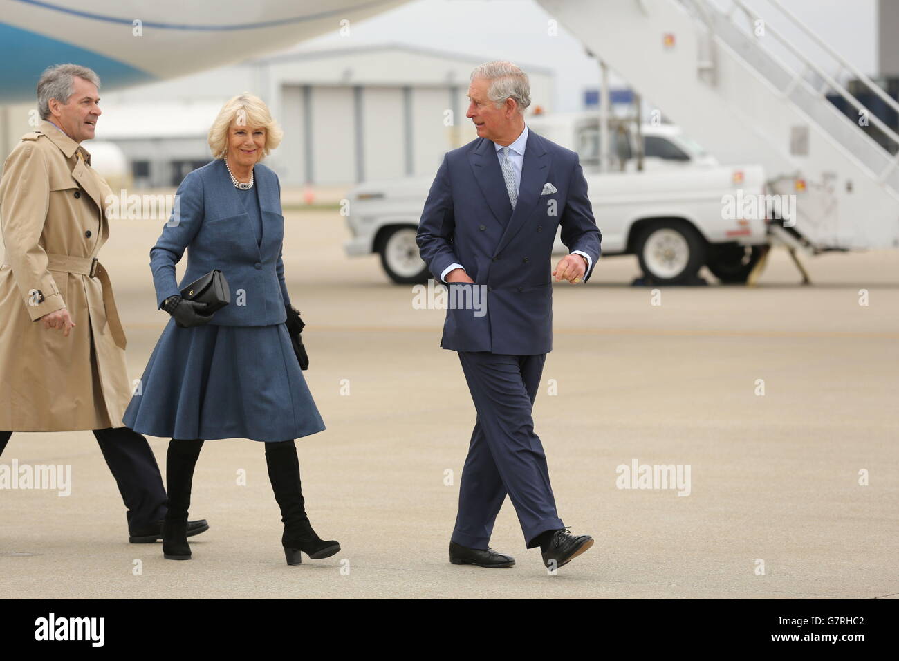 The Prince of Wales and the Duchess of Cornwall arrive at Louisville ...