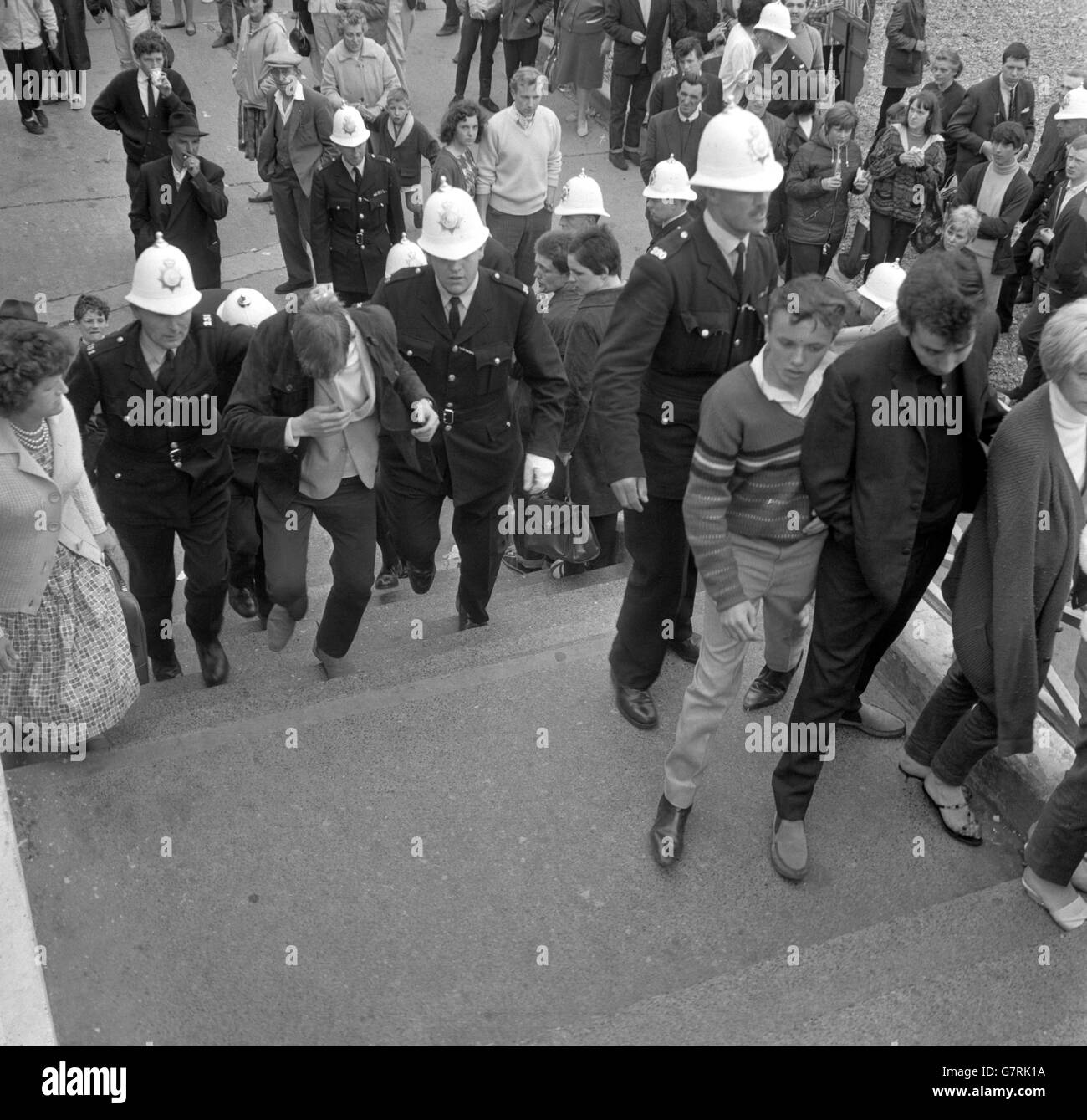 British Crime - Civil Disorder - Mods and Rockers - Brighton - 1964 ...