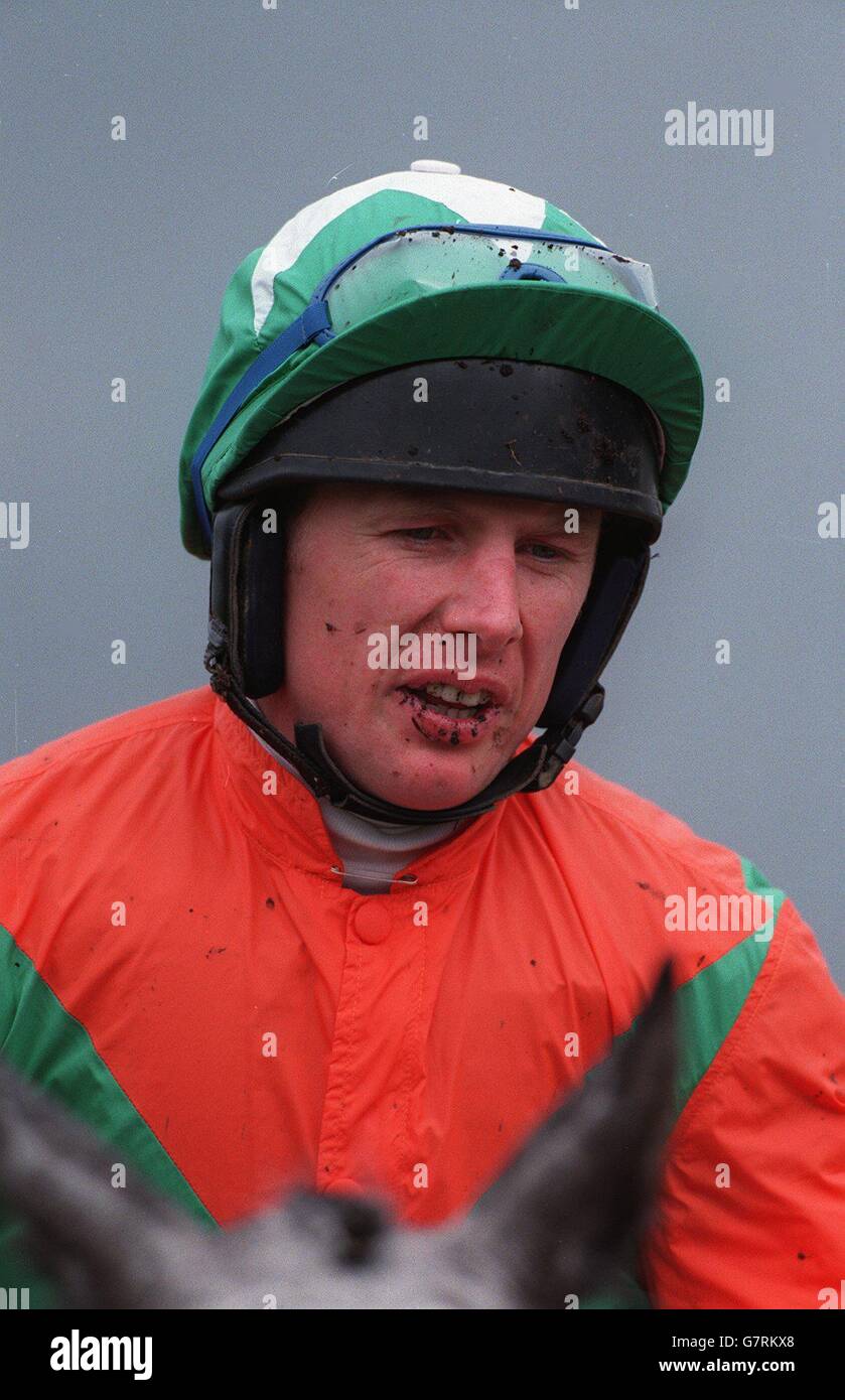 Horse Racing - Aintree Day 2. Charlie Swan Stock Photo - Alamy
