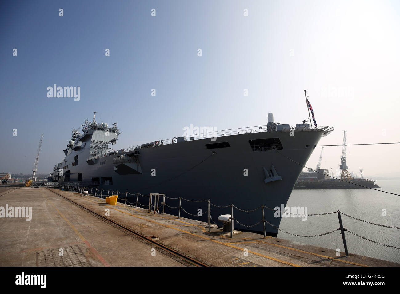 Royal visit to HMS Ocean - HM Naval Base Devonport Stock Photo - Alamy