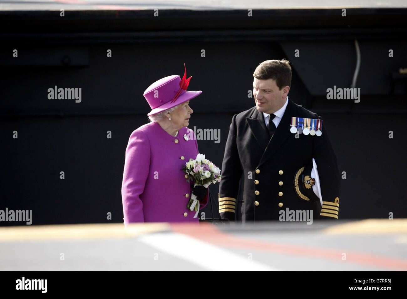 Royal visit to HMS Ocean - HM Naval Base Devonport Stock Photo - Alamy