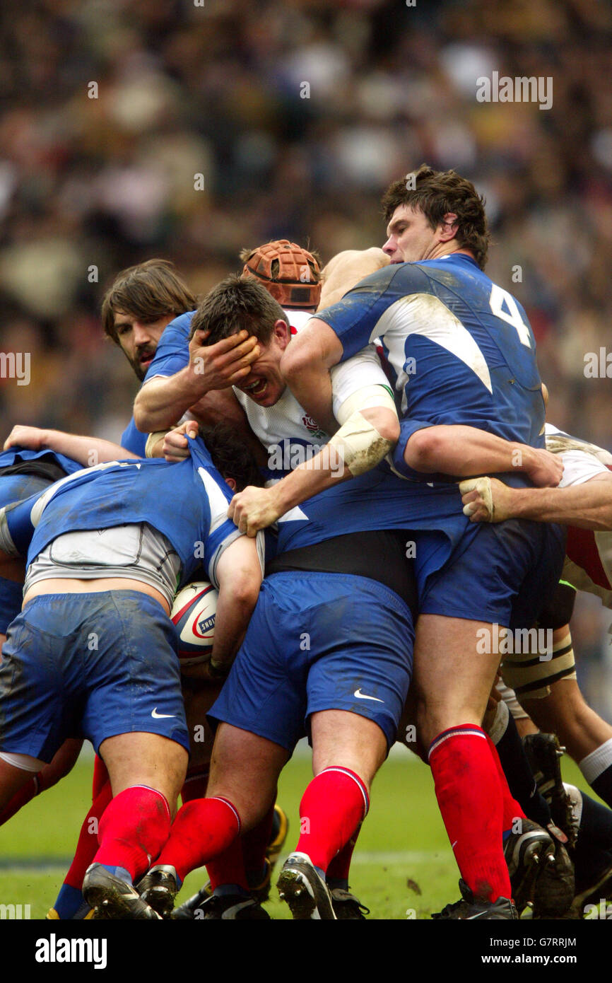 Full length rugby eye gouge hi-res stock photography and images - Alamy