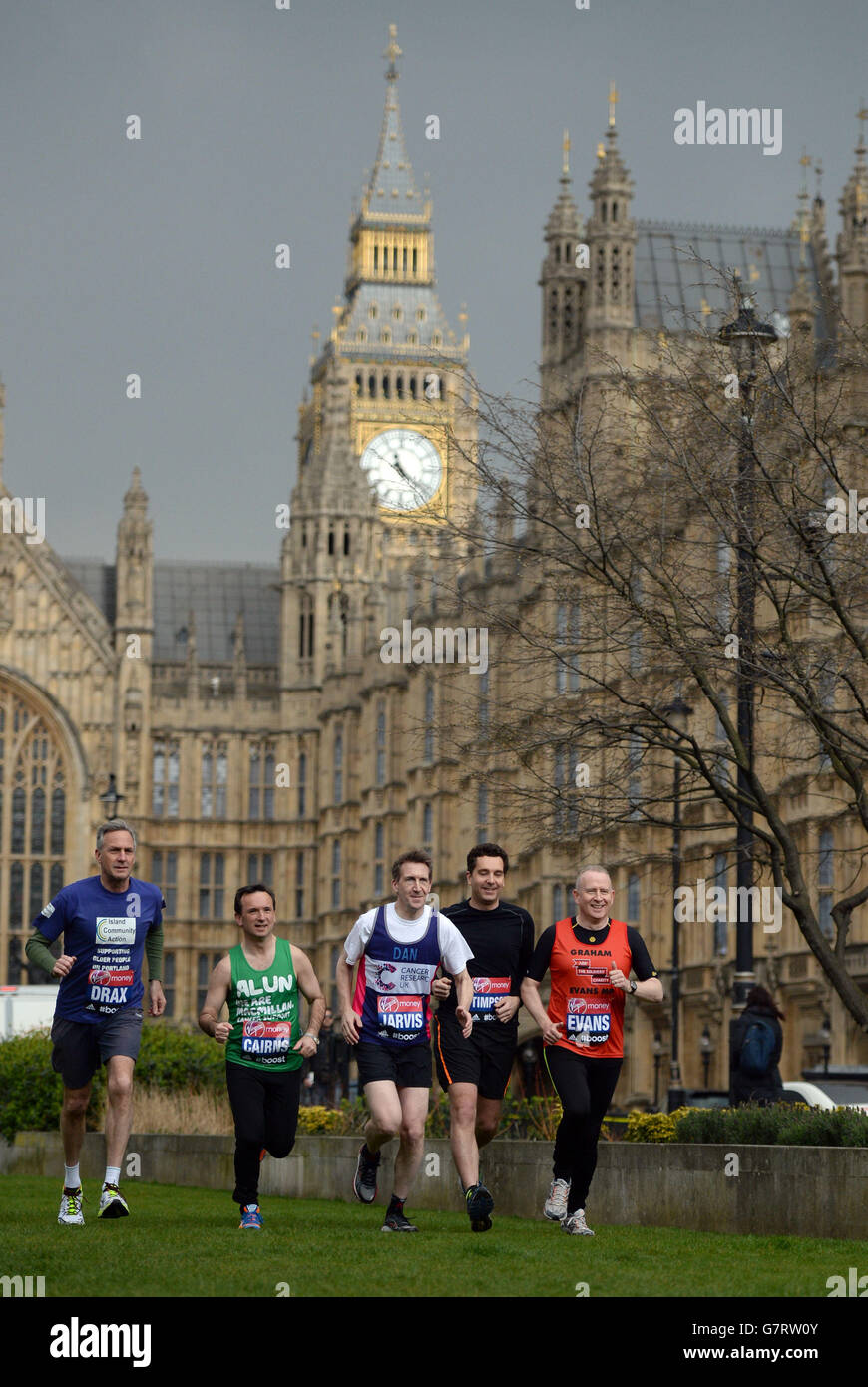Five mps running in london marathon left right richard drax hi-res ...