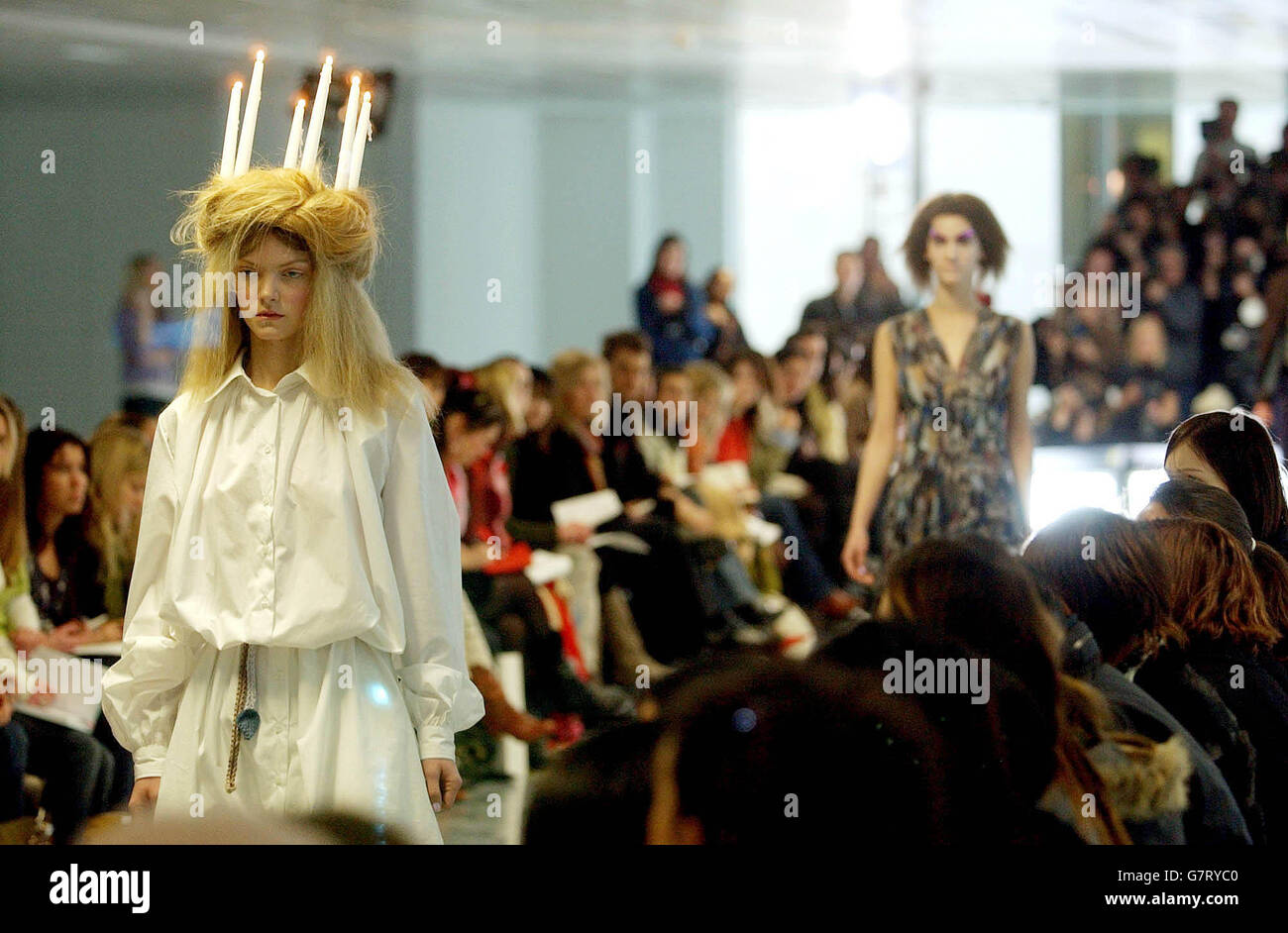 2005 the show hi-res stock photography and images - Alamy