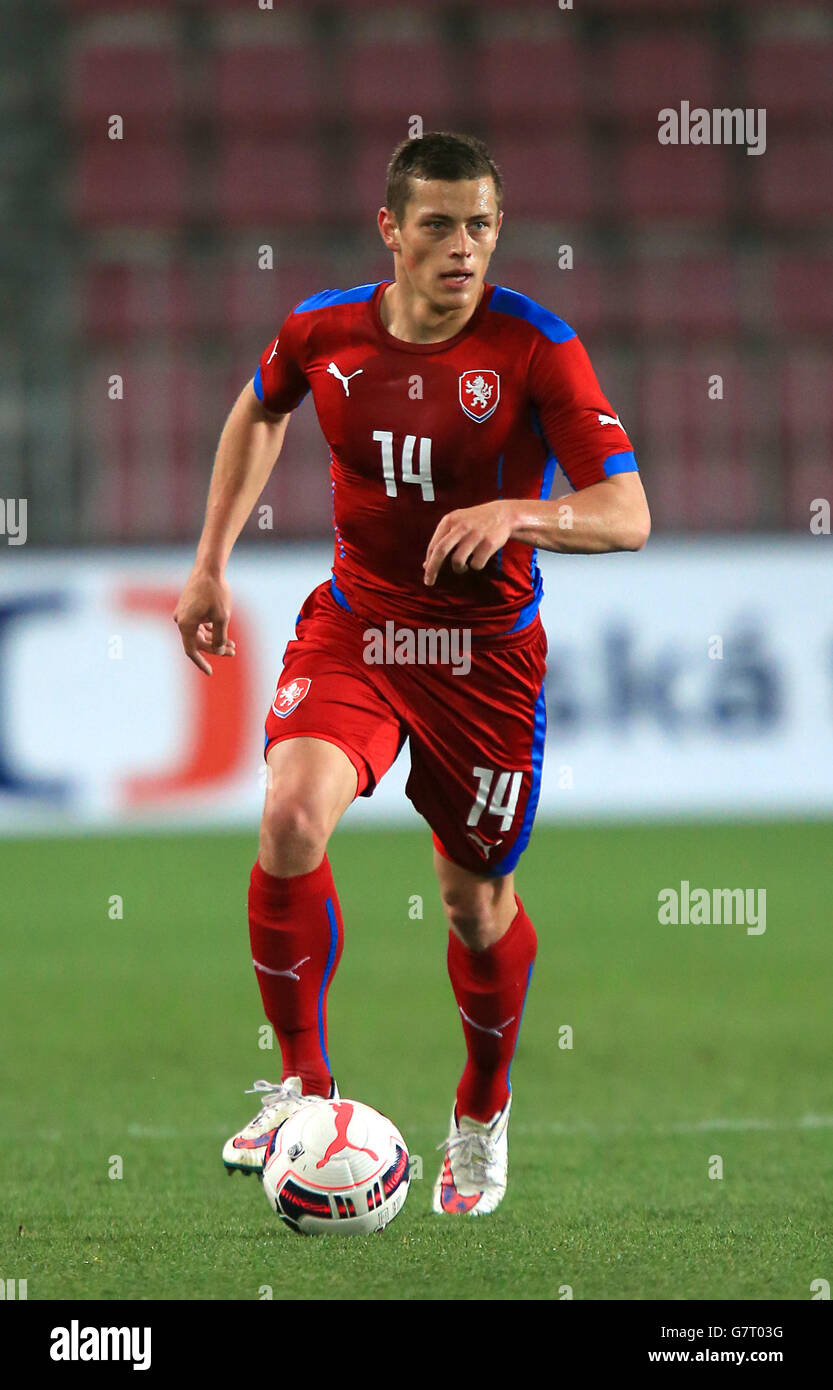 Czech republic u v england u hi-res stock photography and images - Alamy