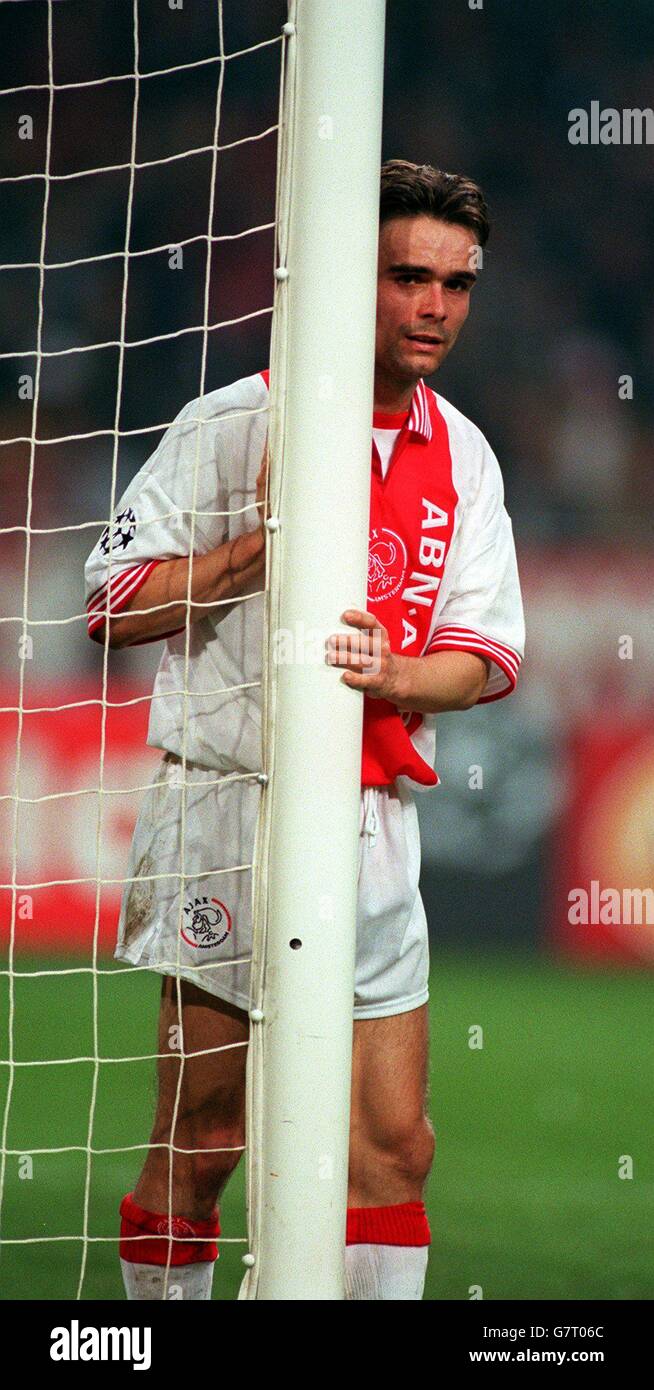Marc overmars ajax hi-res stock photography and images - Alamy