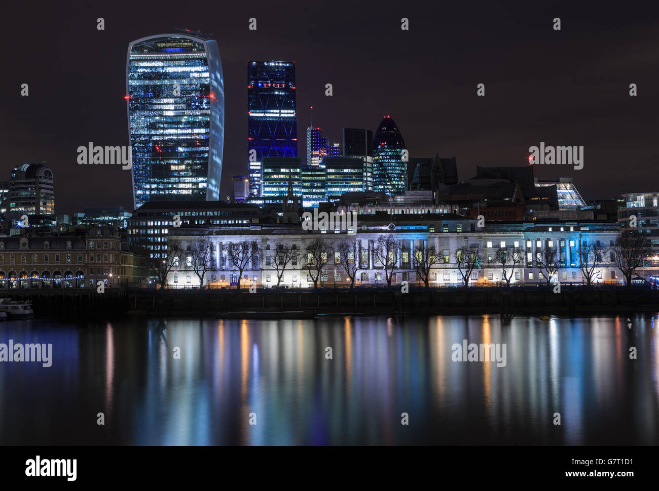 London by night Stock Photo - Alamy